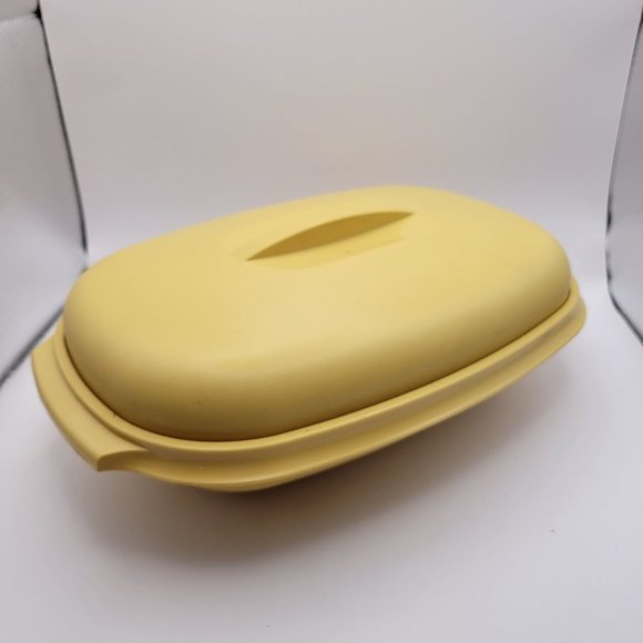 Tupperware | Kitchen | Tupperware Vintage Harvest Gold Vegetable ...